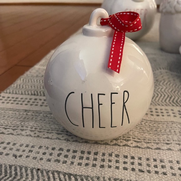 Rae Dunn | Holiday | Rae Dunn Small Cheer Ball | Poshmark